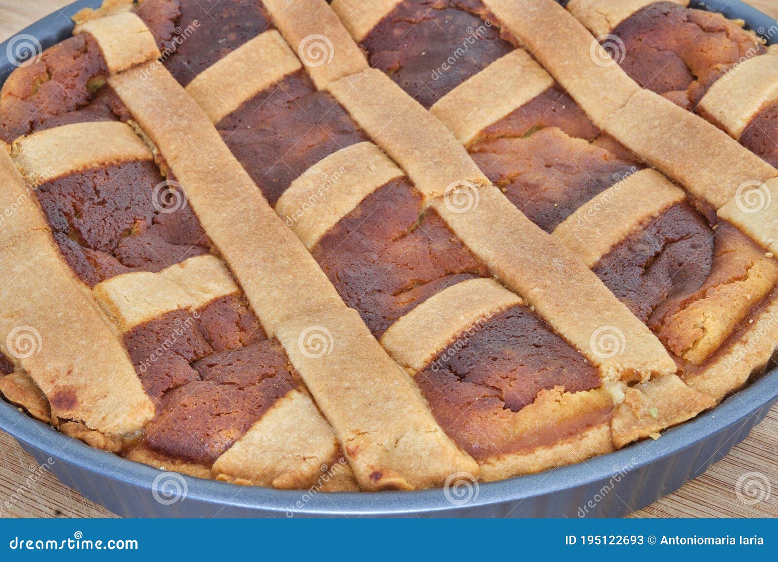 Pastiera Napoletana, Neapolitan Typical Easter Cake Stock Image - Image ...