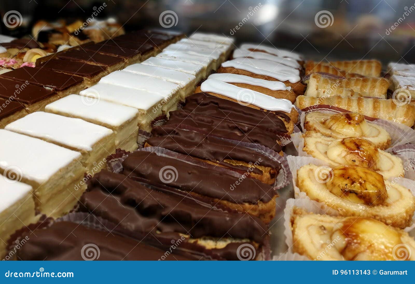 Pastries in the cake shop stock image. Image of confectionery - 96113143