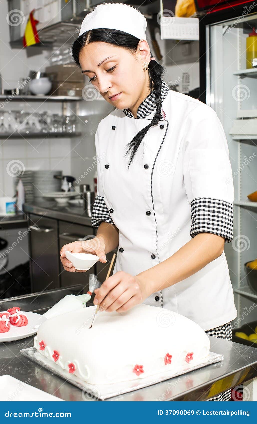 Pastry Chef Decorates a Cake Stock Image - Image of restaurant, cake ...