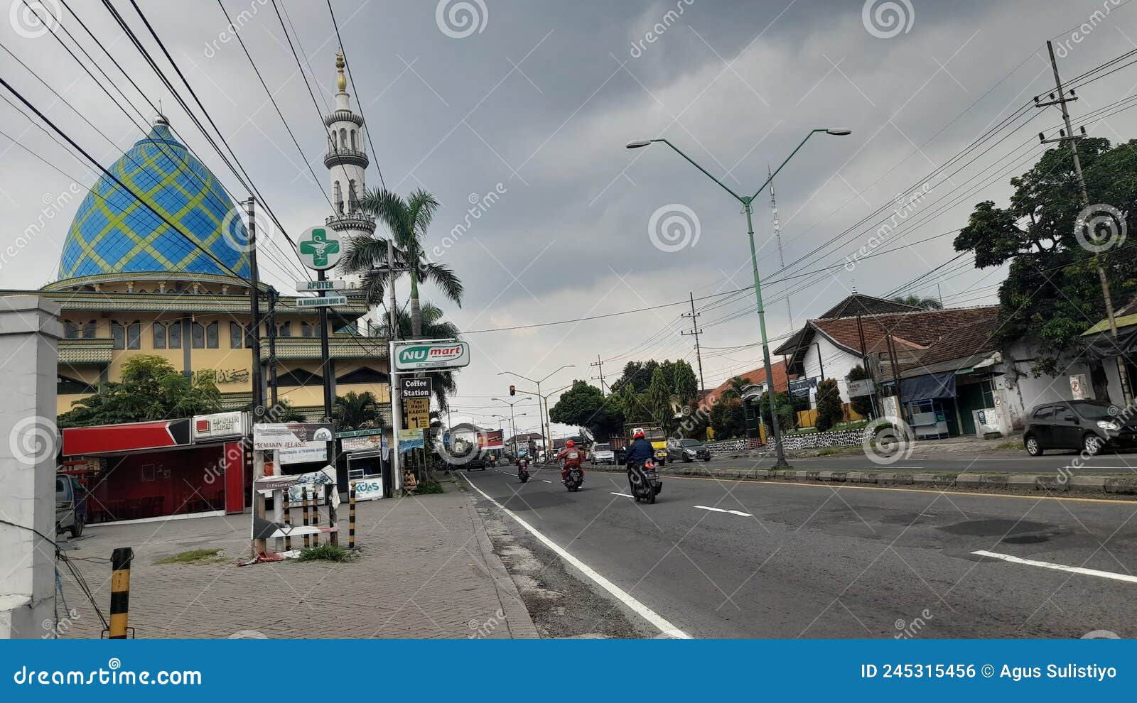 Sukorejo Grand Mosque Stock Photos - Free & Royalty-Free Stock Photos ...