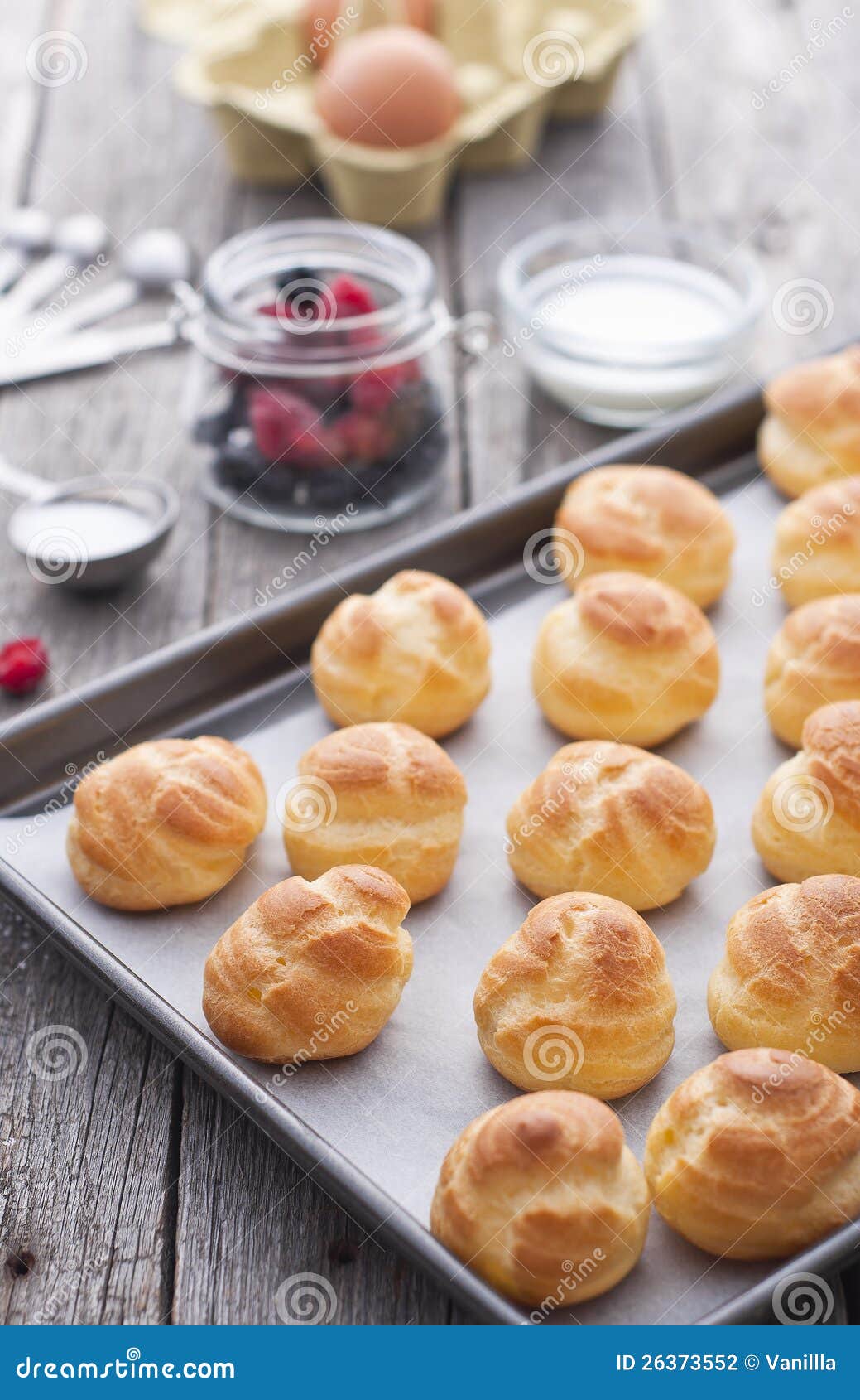 Pate a choux stock photo. Image of dessert, filled, raspberry - 26373552