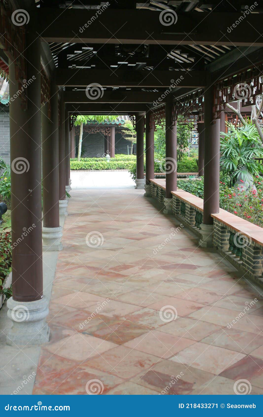 The Path at Chinese Traditional Garden, Hk 16 April 2005 Stock Image ...