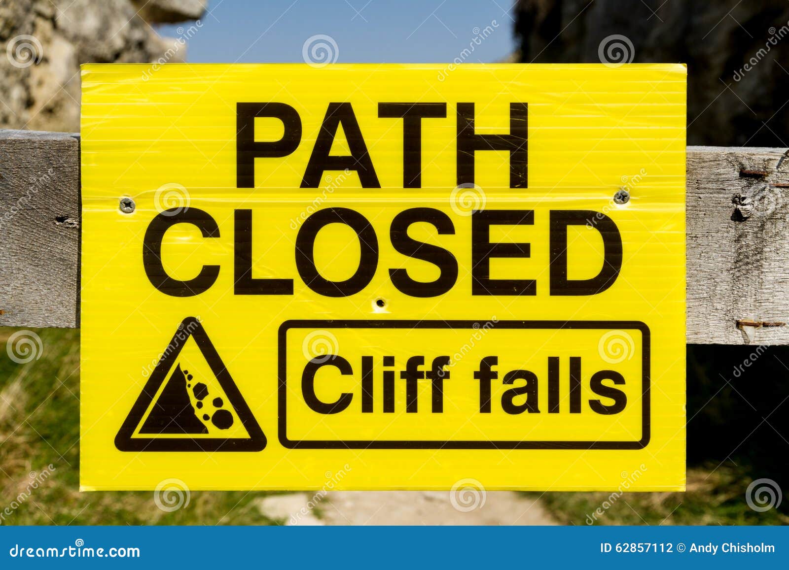 Path Closed, Cliff Falls Sign. Stock Photo - Image of warning, cliff ...