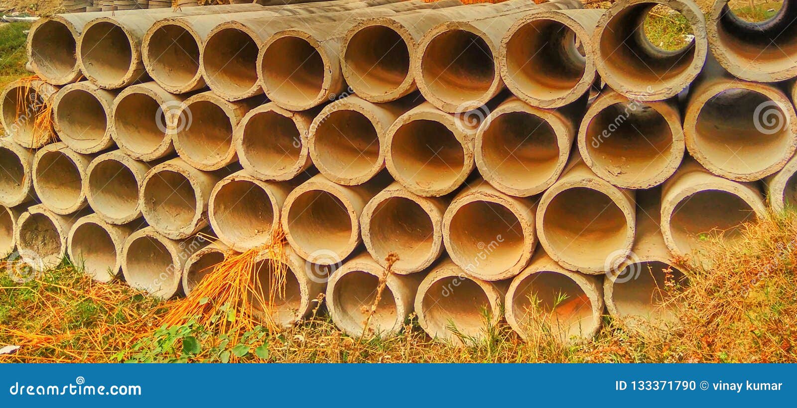 Hollow objects stock photo. Image of parallel, objects - 133371790