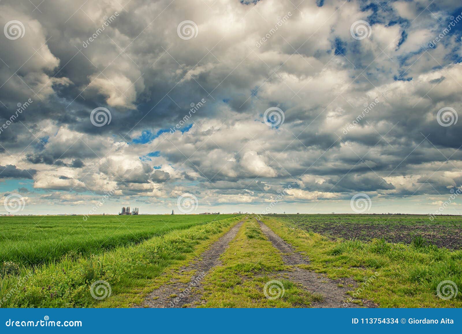 Spring cloudy sky stock photo. Image of cloud, travel - 113754334