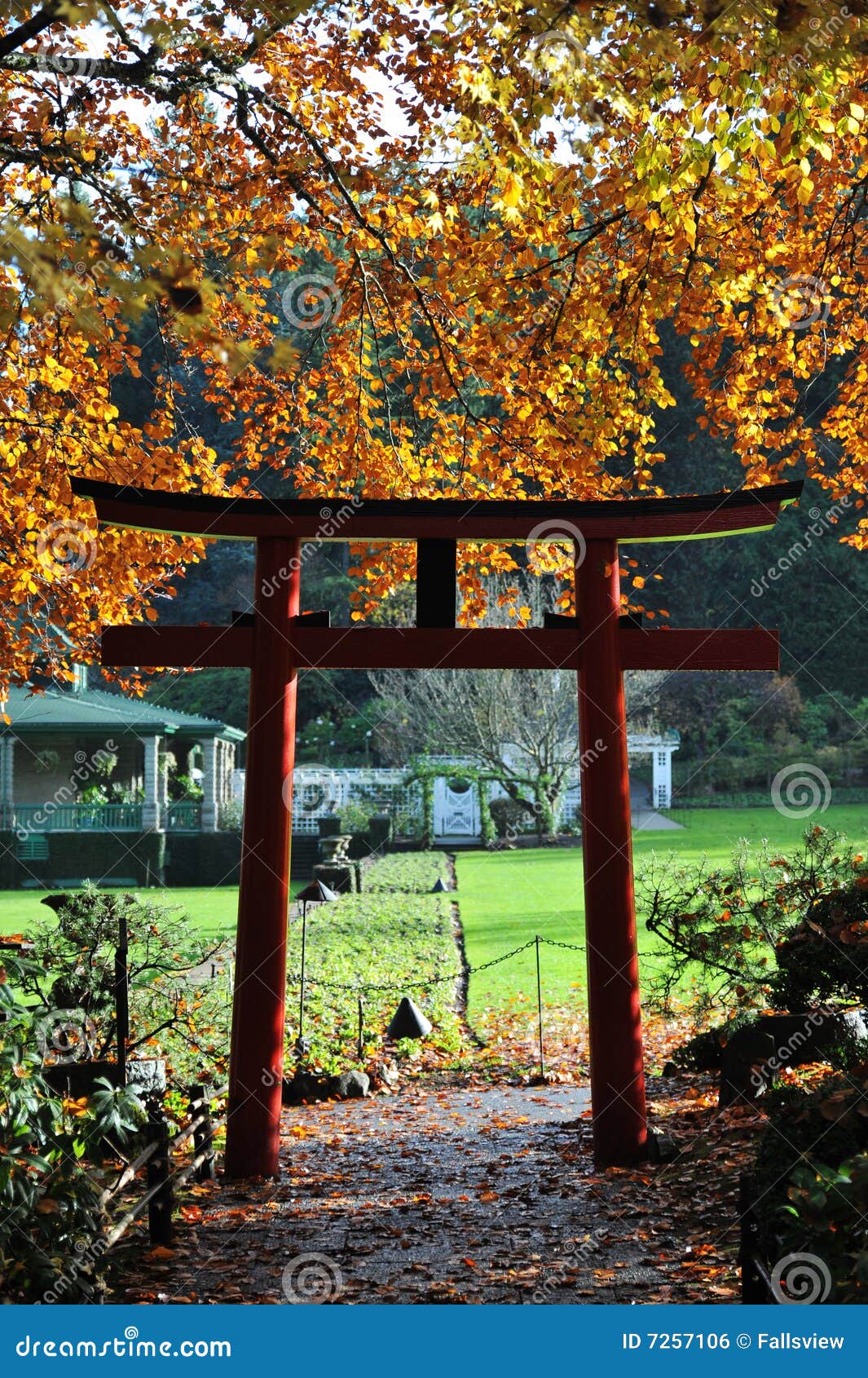 Path and gate stock photo. Image of beautiful, landscaping - 7257106