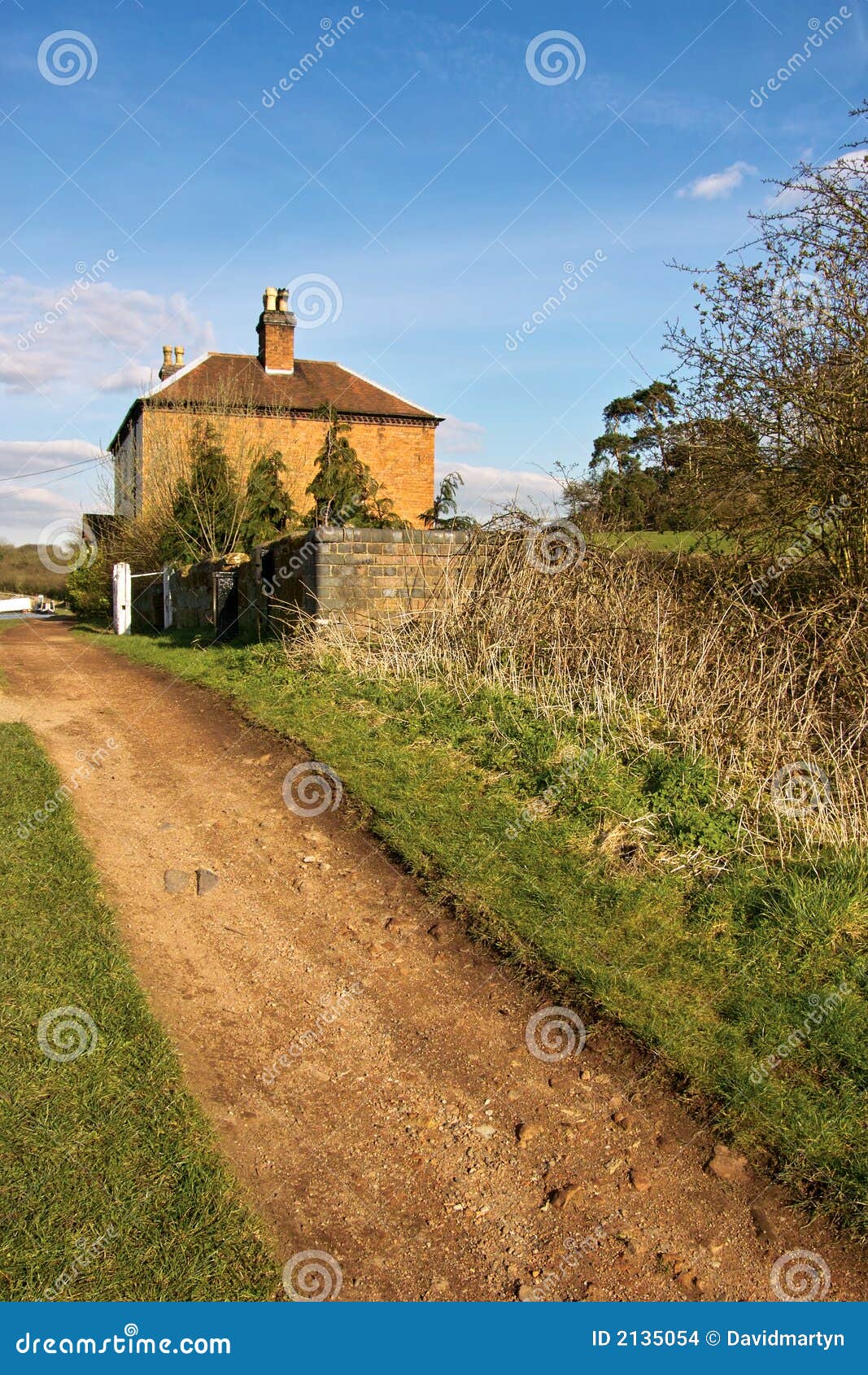 Path house stock photo. Image of towpath, footpath, walking - 2135054