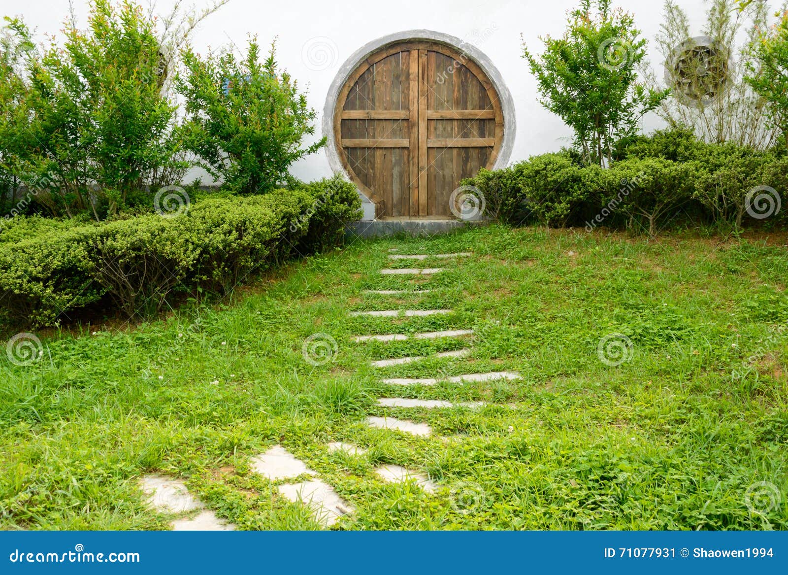 Path lead the door stock image. Image of style, bending - 71077931