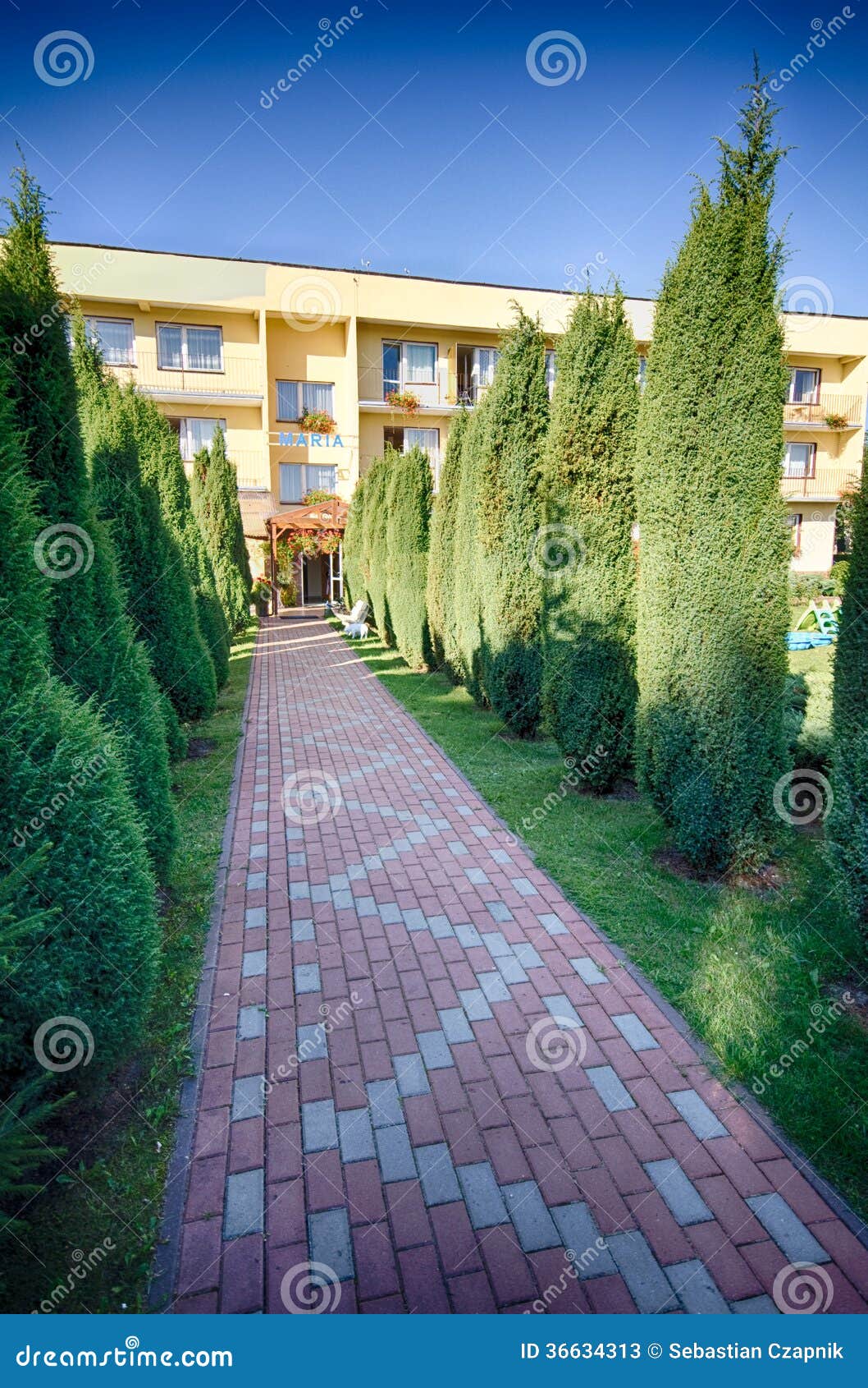 Path leading to hotel stock image. Image of recedes, summer - 36634313