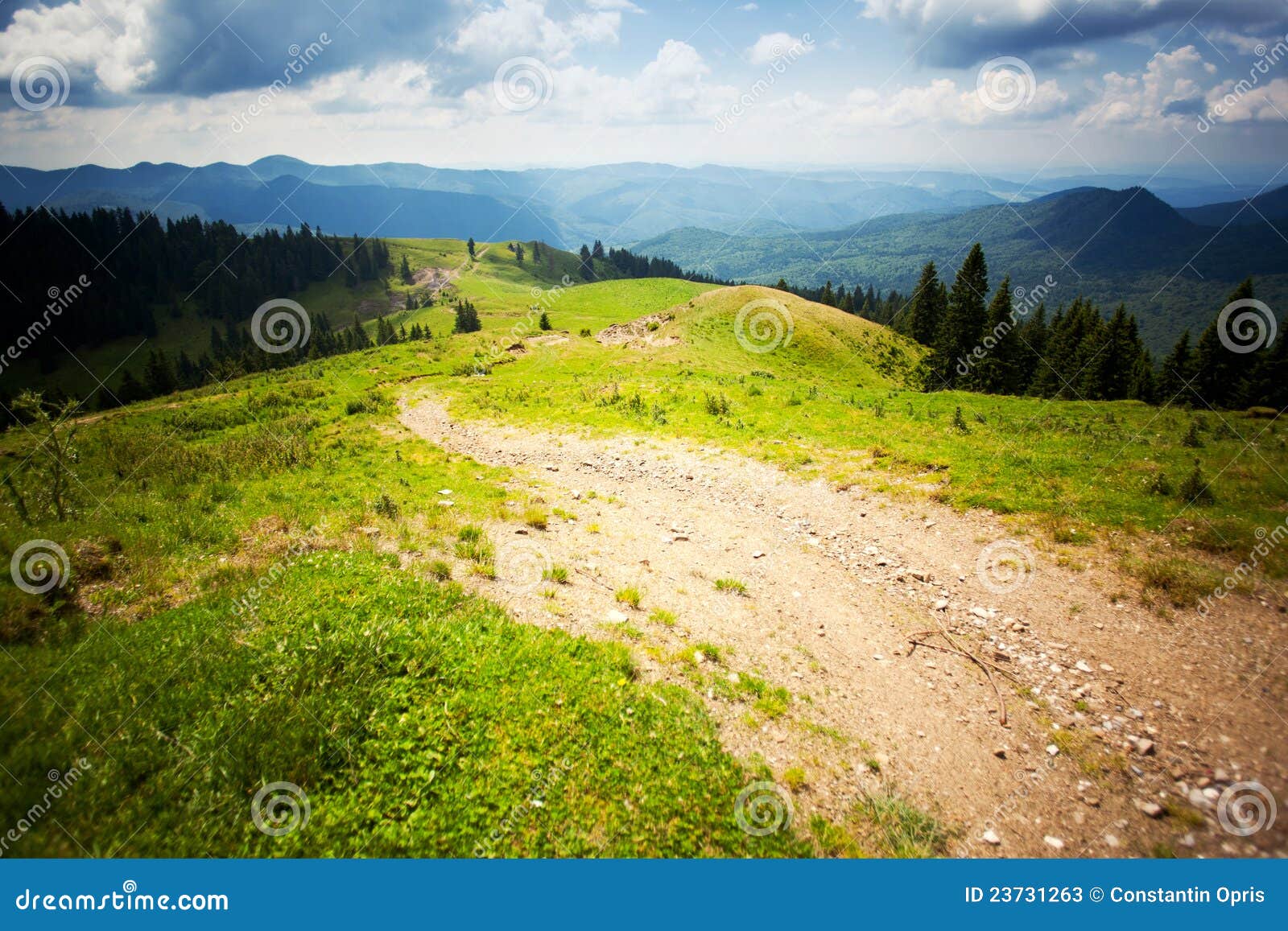 Path leading to valley stock image. Image of mountain - 23731263