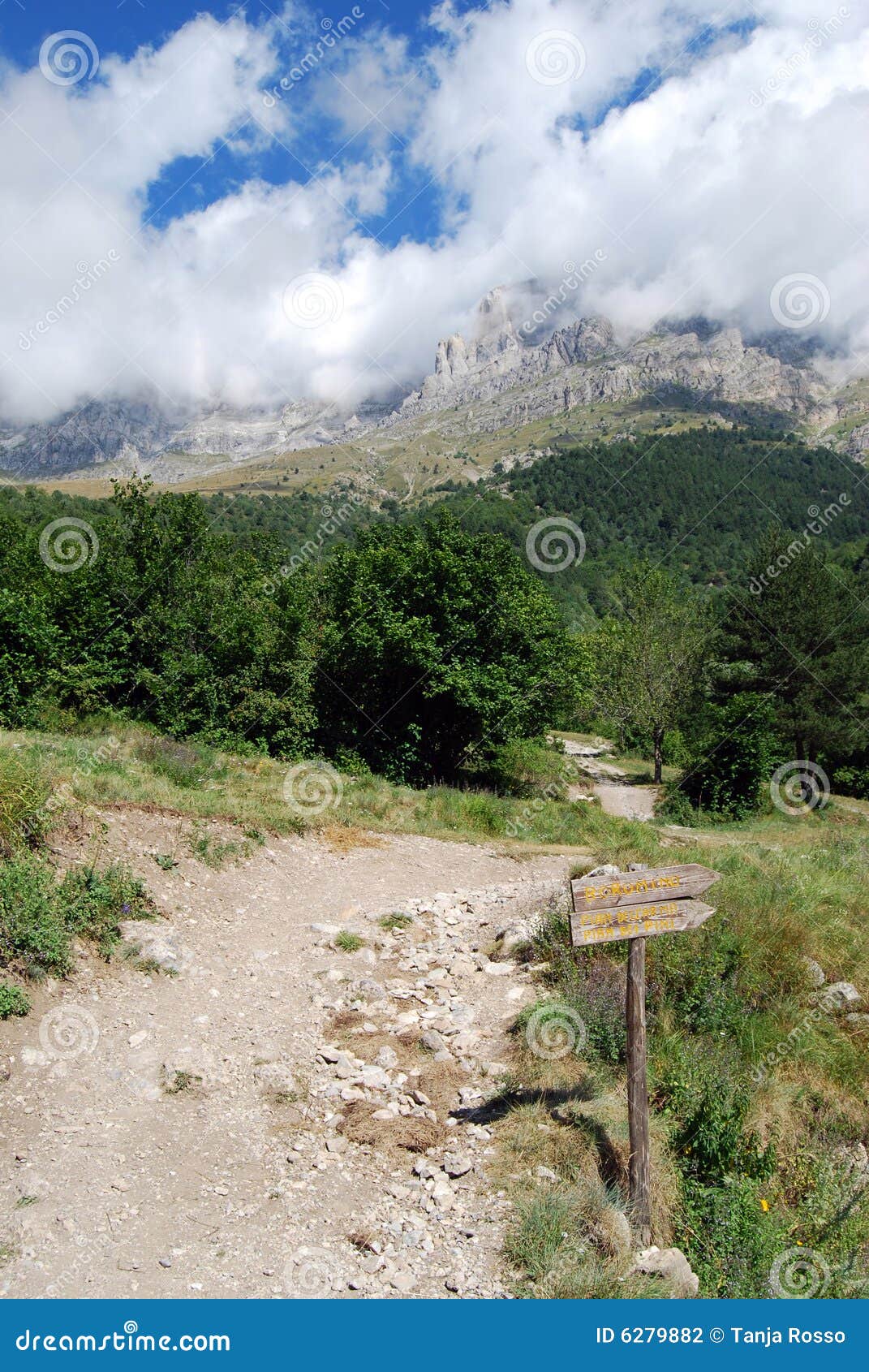 Path in mountain stock photo. Image of fields, mountains - 6279882
