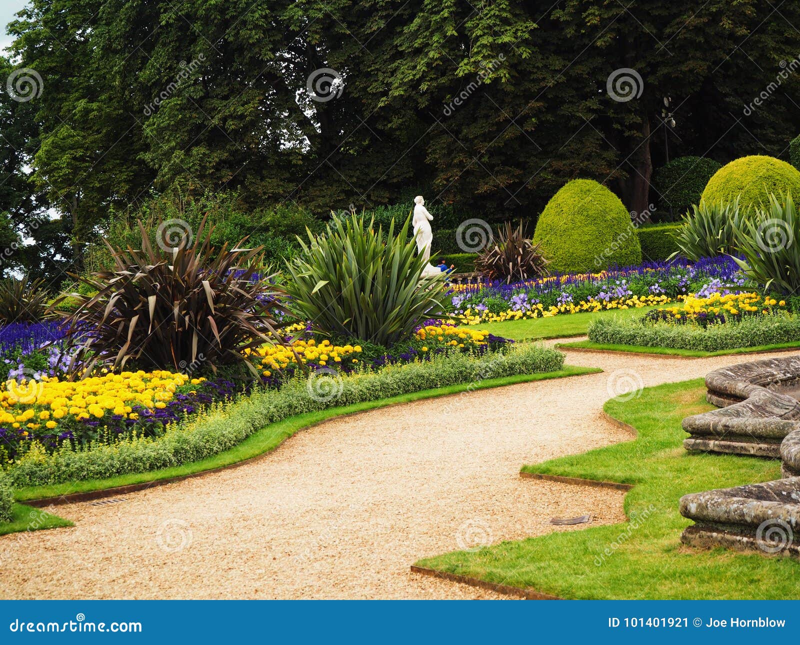 Formal Gardens Path and Borders Editorial Photo - Image of green ...