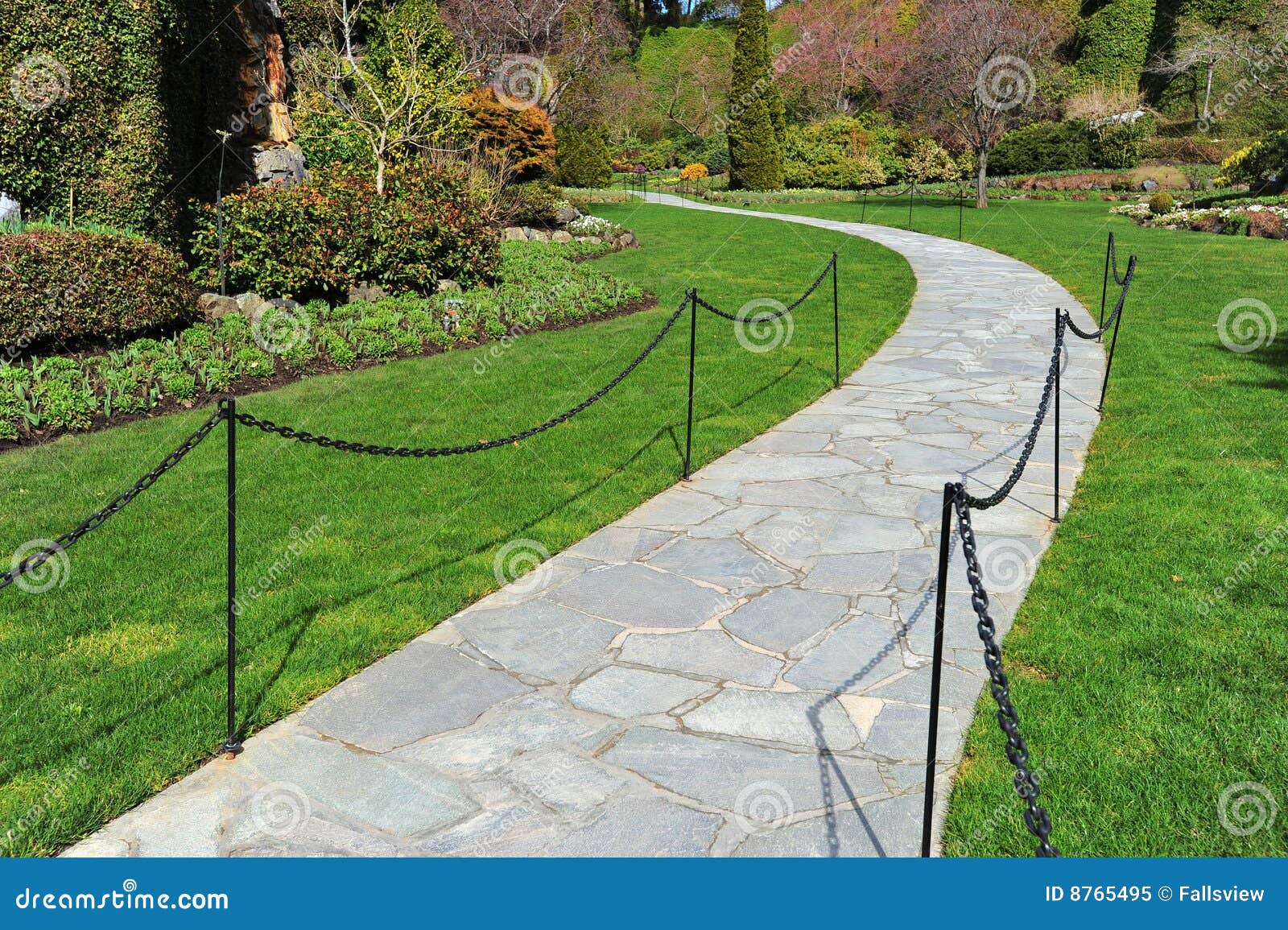 Path in sunken garden stock image. Image of beautiful - 8765495
