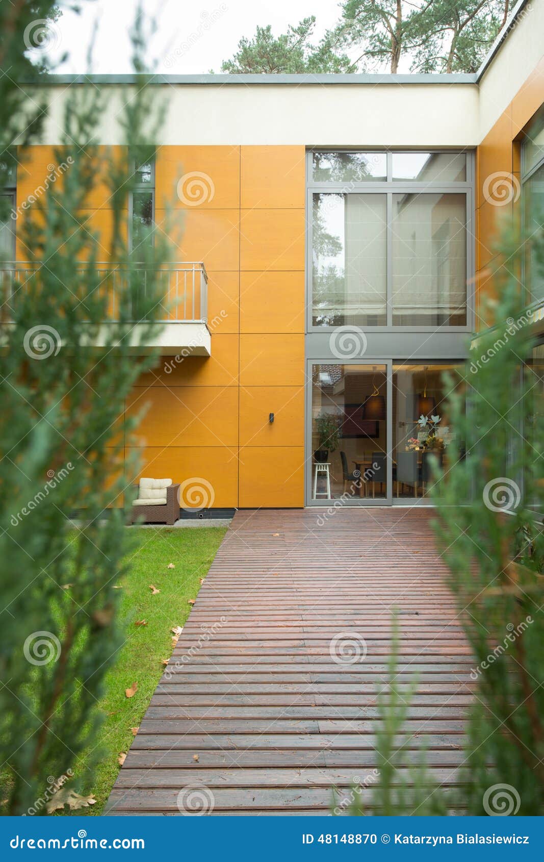 Path to modern building stock photo. Image of mansion - 48148870