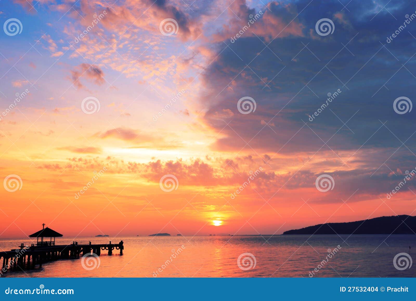 Path way to see sunrise stock photo. Image of sunrise - 27532404