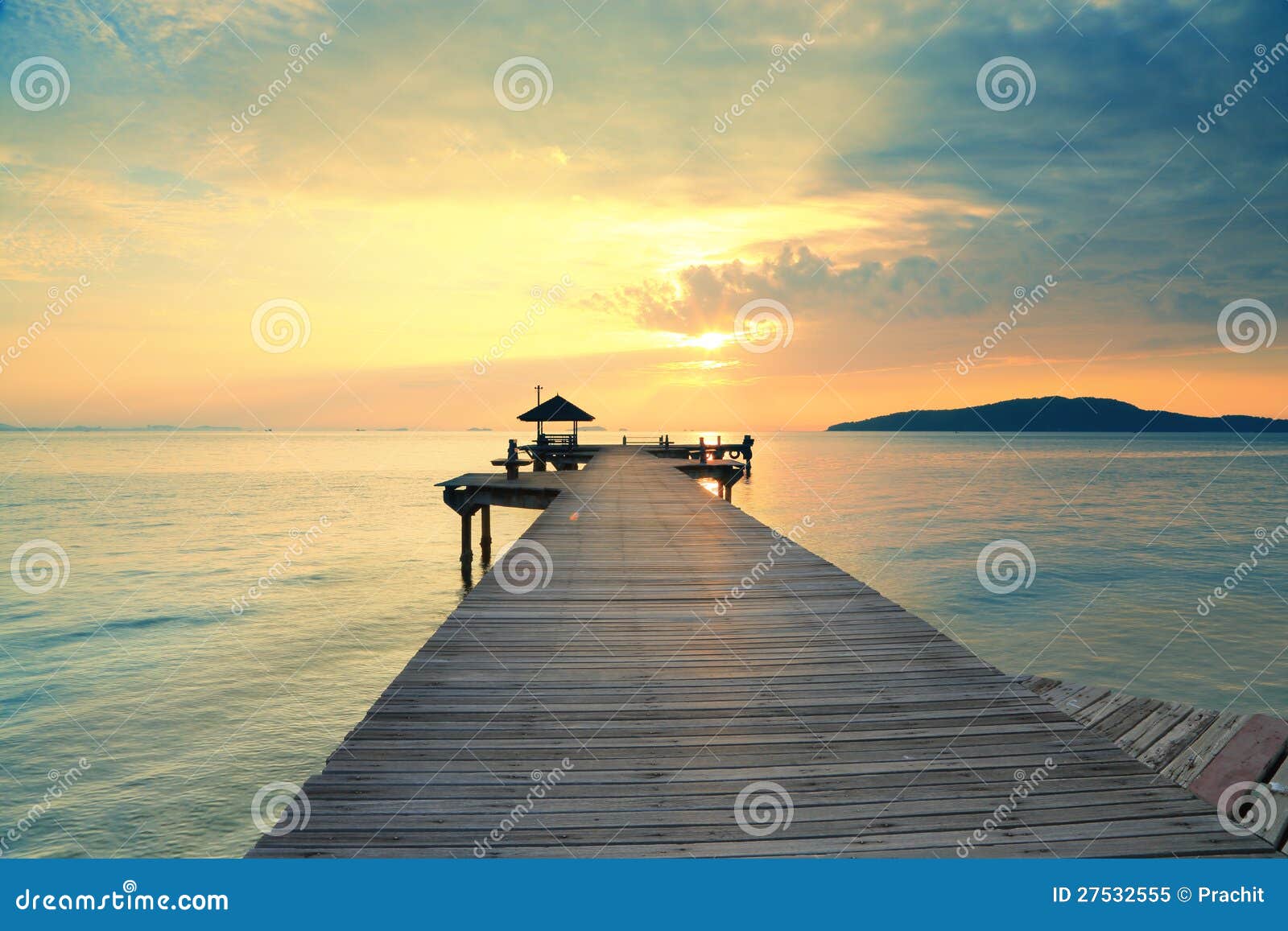 Path way to see sunrise stock image. Image of cloud, dawn - 27532555