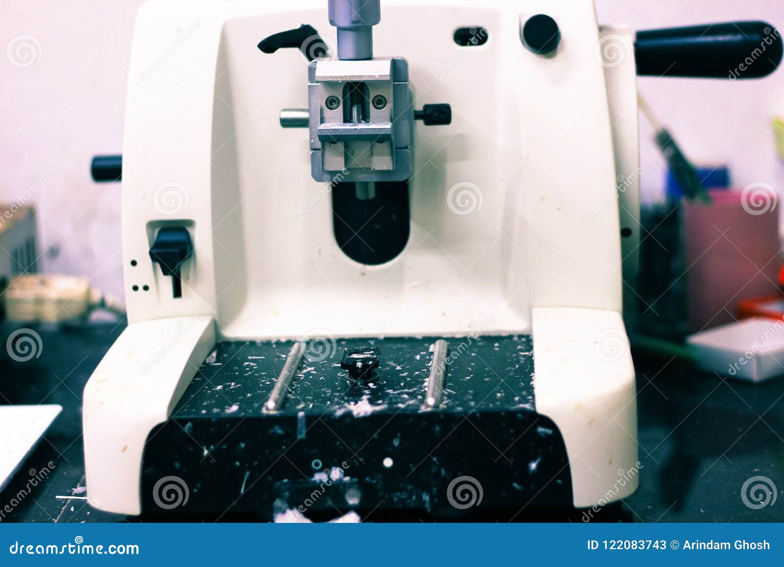 A Pathological Tissue Grossing Section Thin Slice Making Microtome For ...