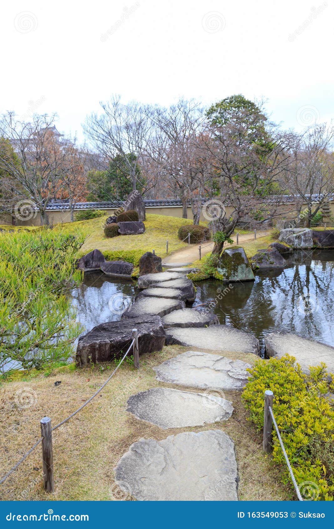 Pathway in japan garden stock image. Image of path, japanese - 163549053