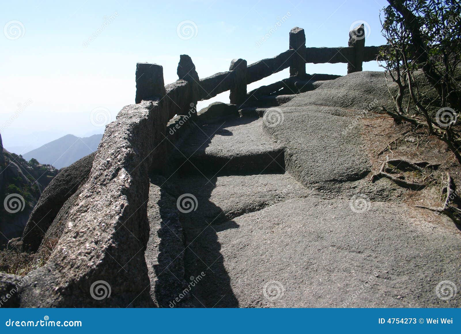 Pathway on mountain stock image. Image of viewpoint, background - 4754273