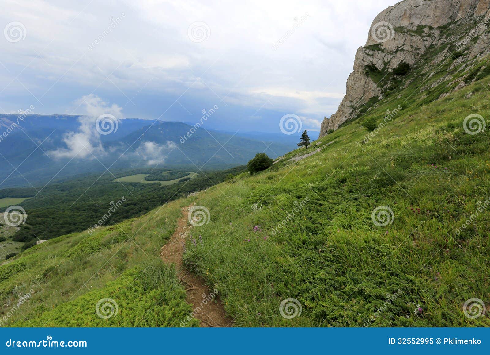 Pathway in mountains stock image. Image of scenic, hiking - 32552995