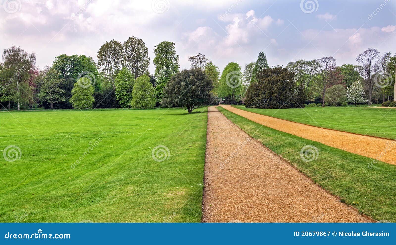 Pathway through park stock image. Image of woodland, recedes - 20679867