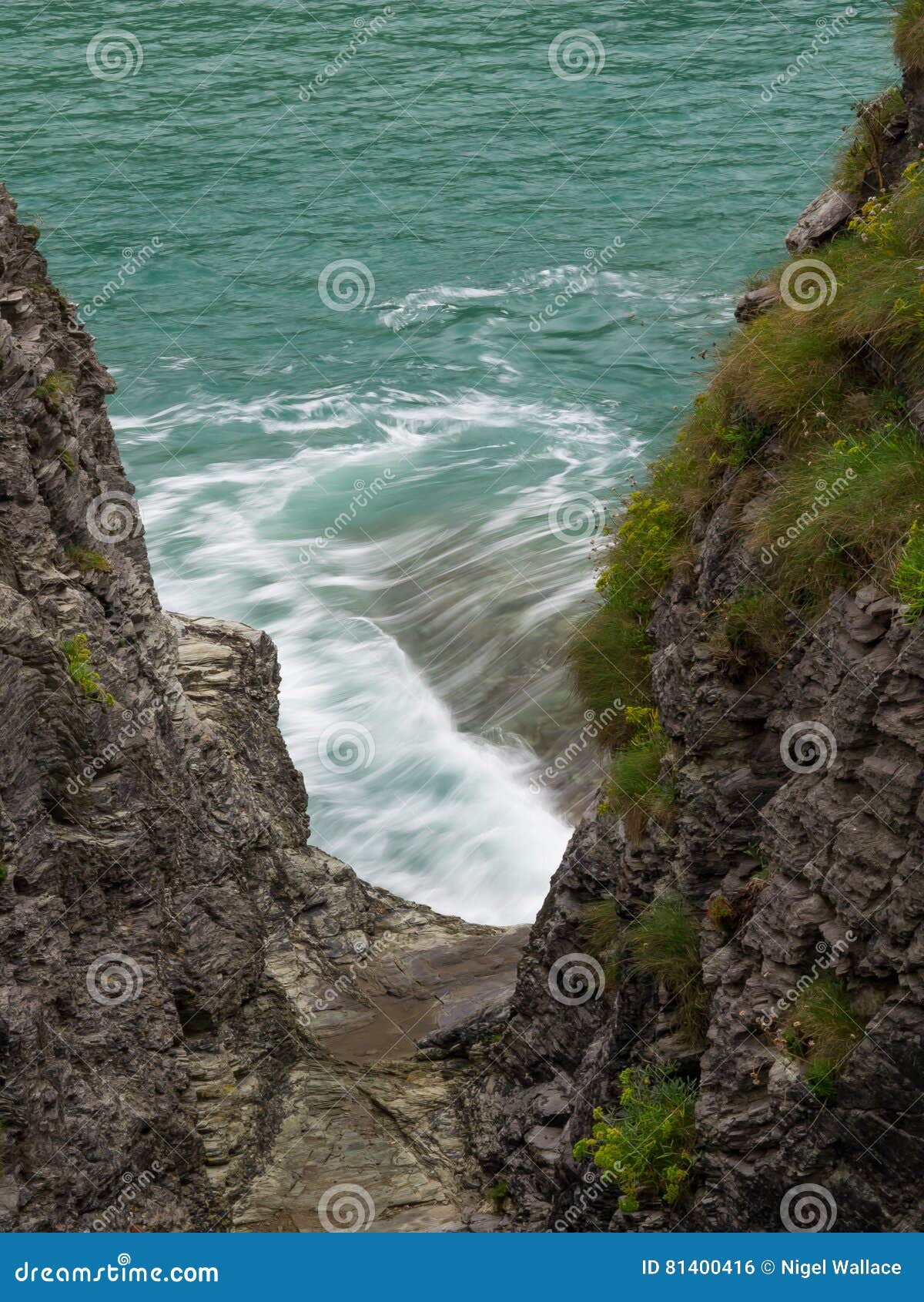 Pathway through Rocks Leading To Sea Stock Photo - Image of movement ...