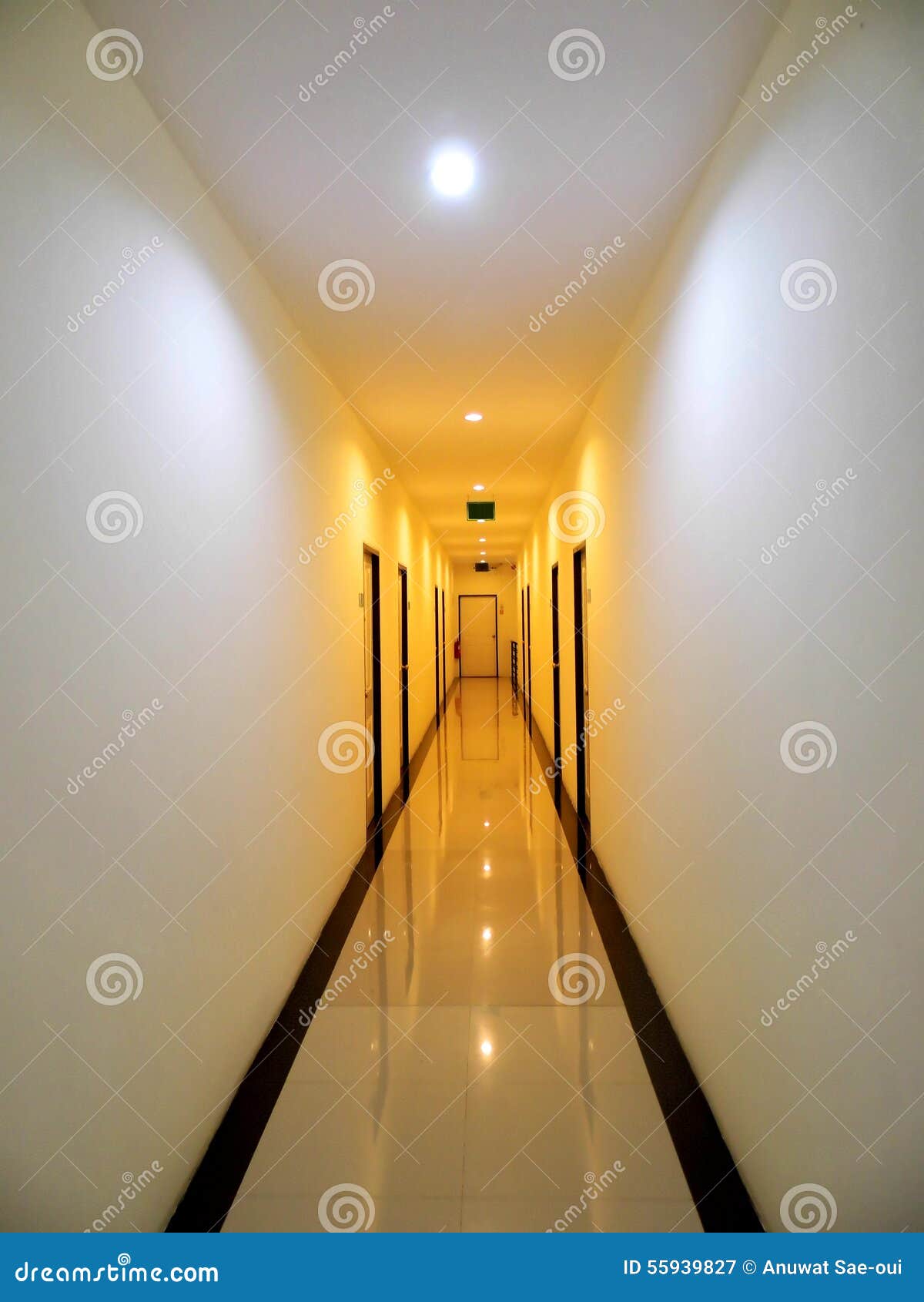Pathway of room stock image. Image of ceiling, hallway - 55939827