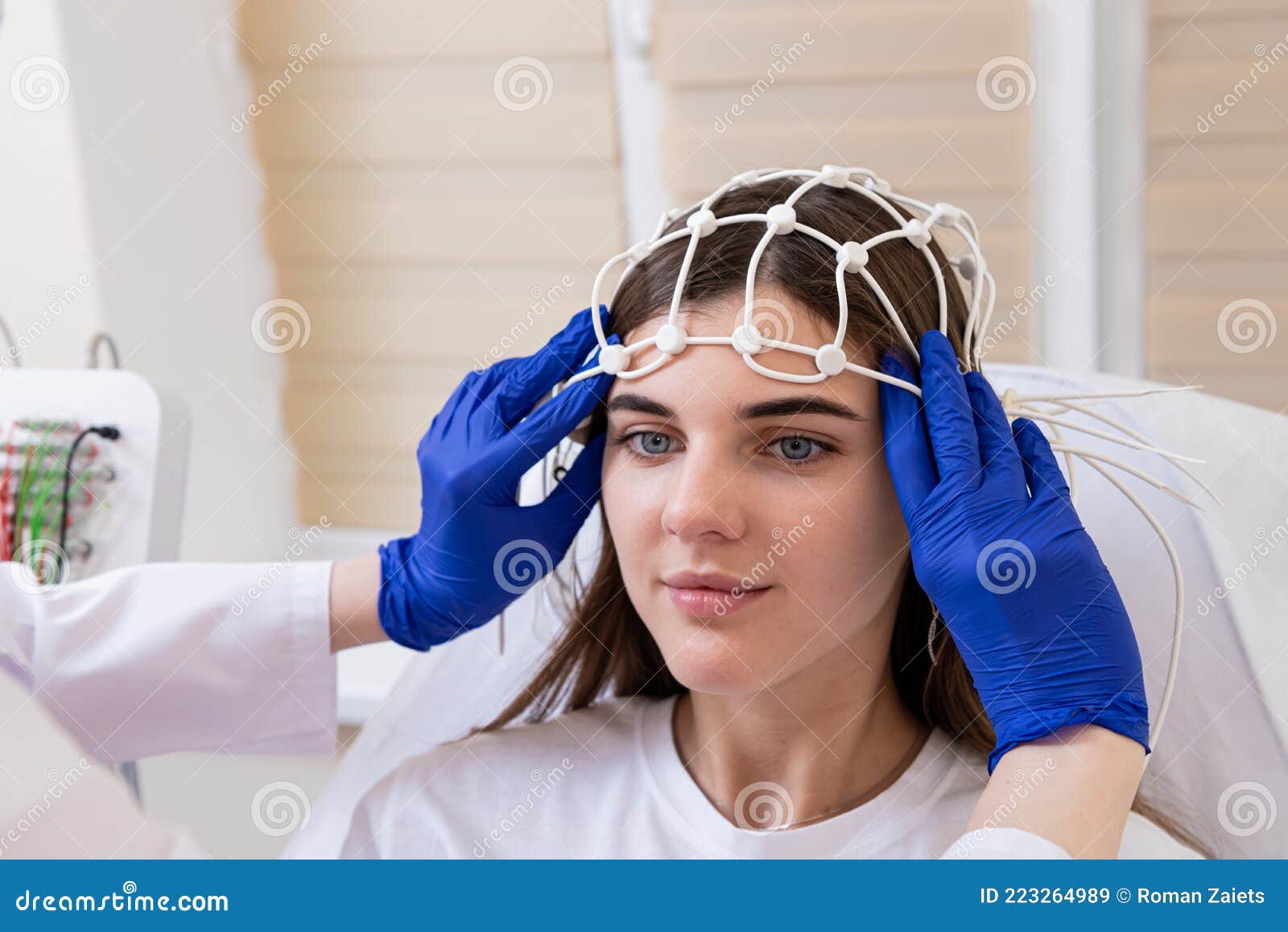 Patient Brain Testing Using Encephalography at Medical Center Stock ...