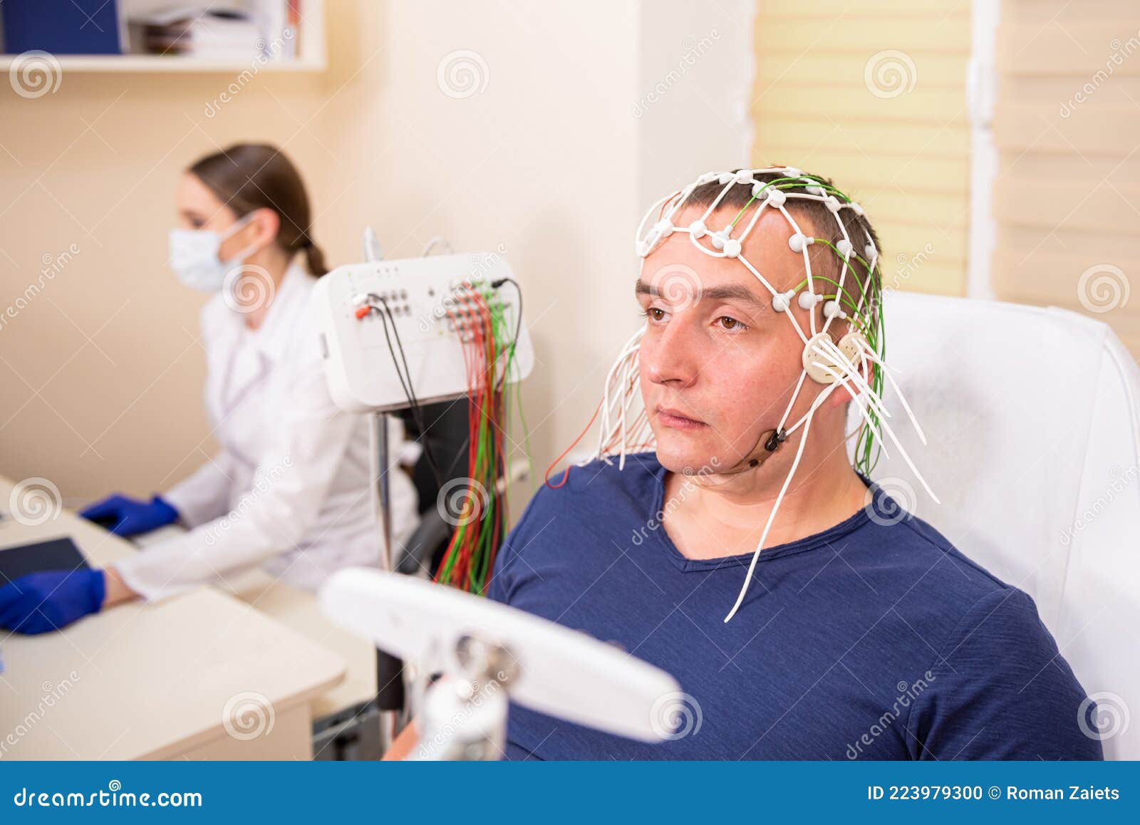 Patient Brain Testing Using Encephalography at Medical Center Stock ...