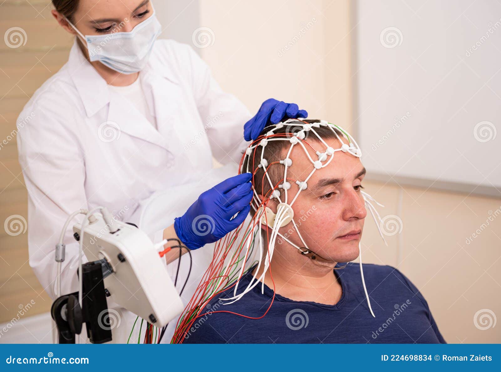 Patient Brain Testing Using Encephalography at Medical Center Stock ...