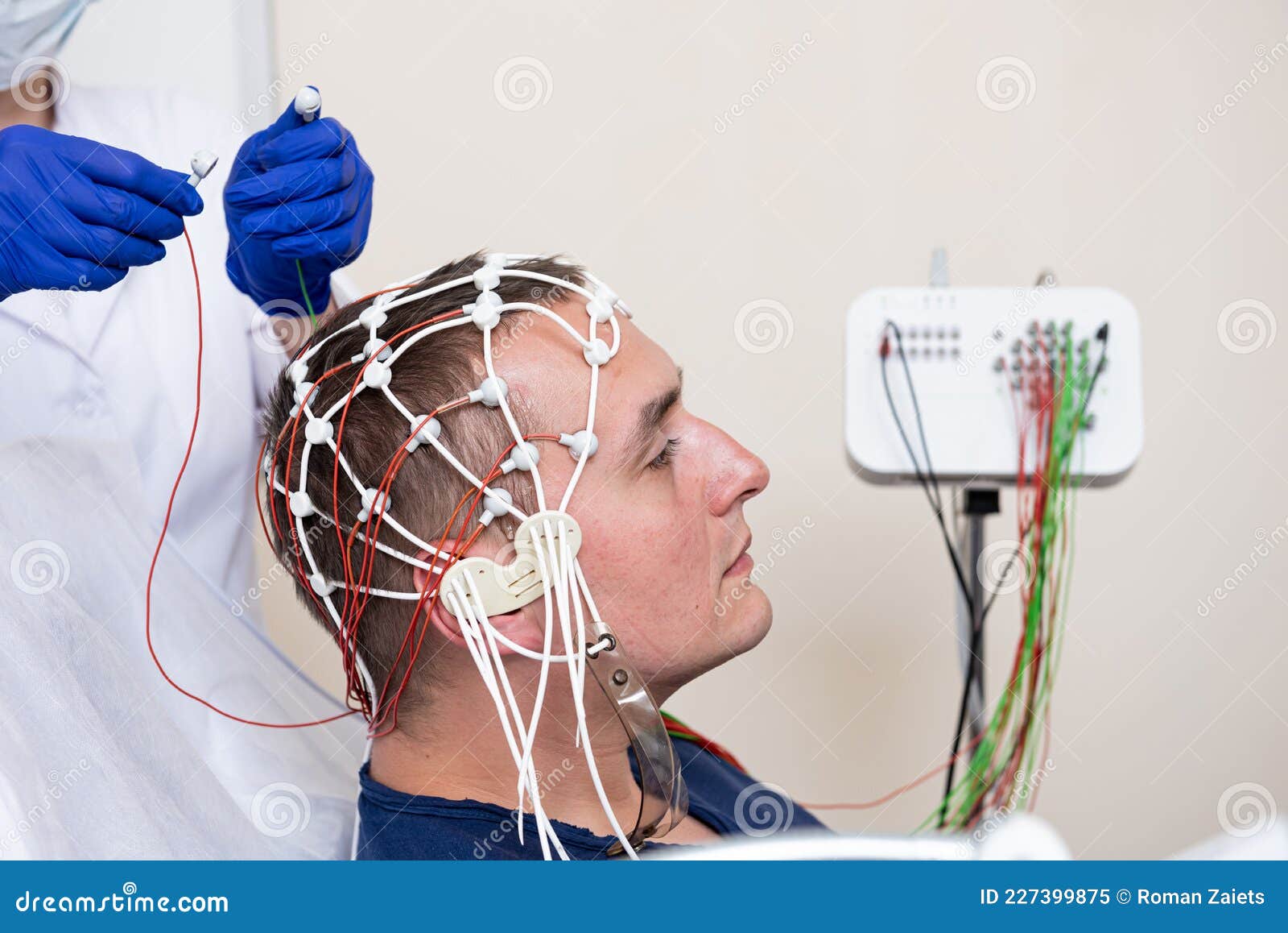 Patient Brain Testing Using Encephalography at Medical Center Stock ...