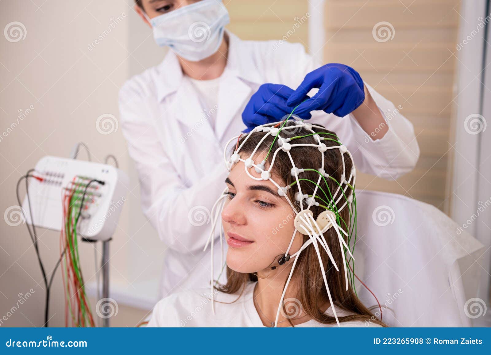 Patient Brain Testing Using Encephalography at Medical Center Stock ...
