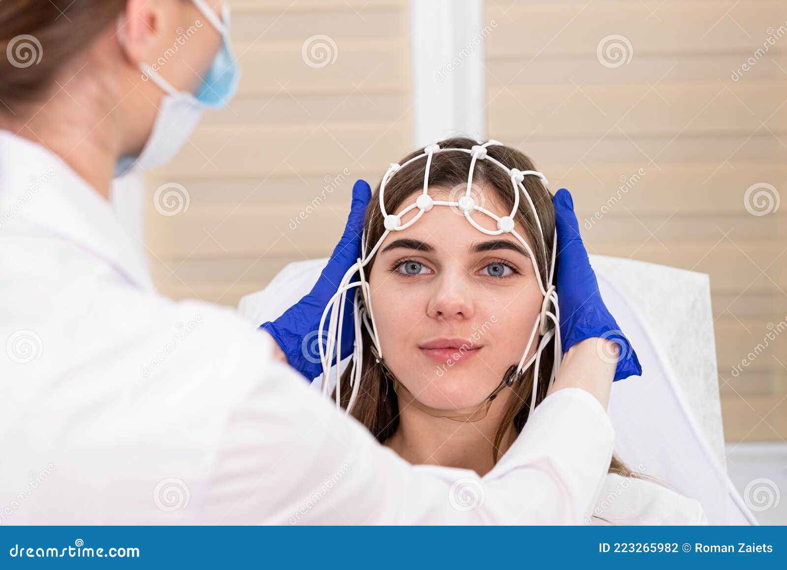 Patient Brain Testing Using Encephalography at Medical Center Stock ...