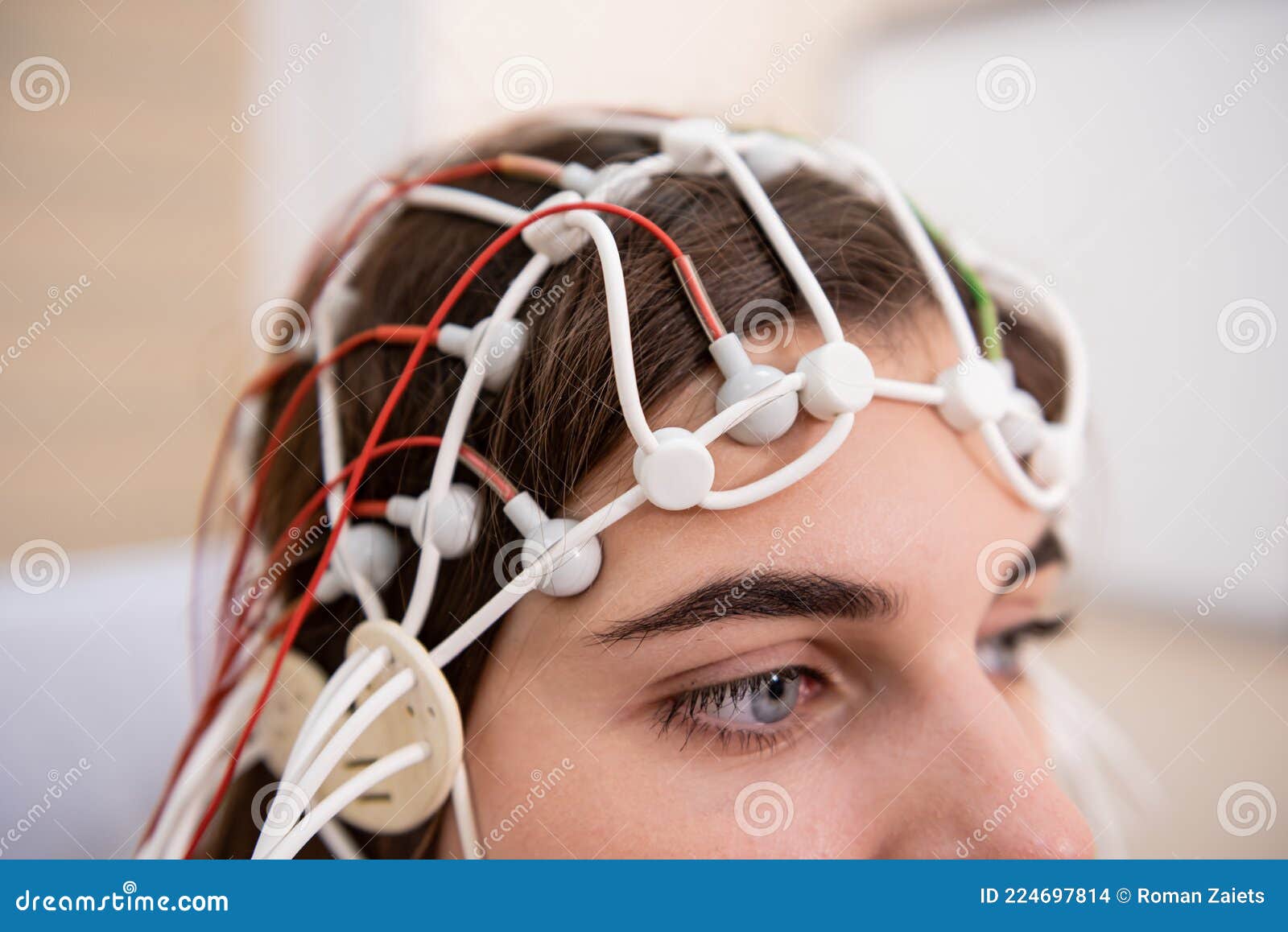 Patient Brain Testing Using Encephalography at Medical Center Stock ...