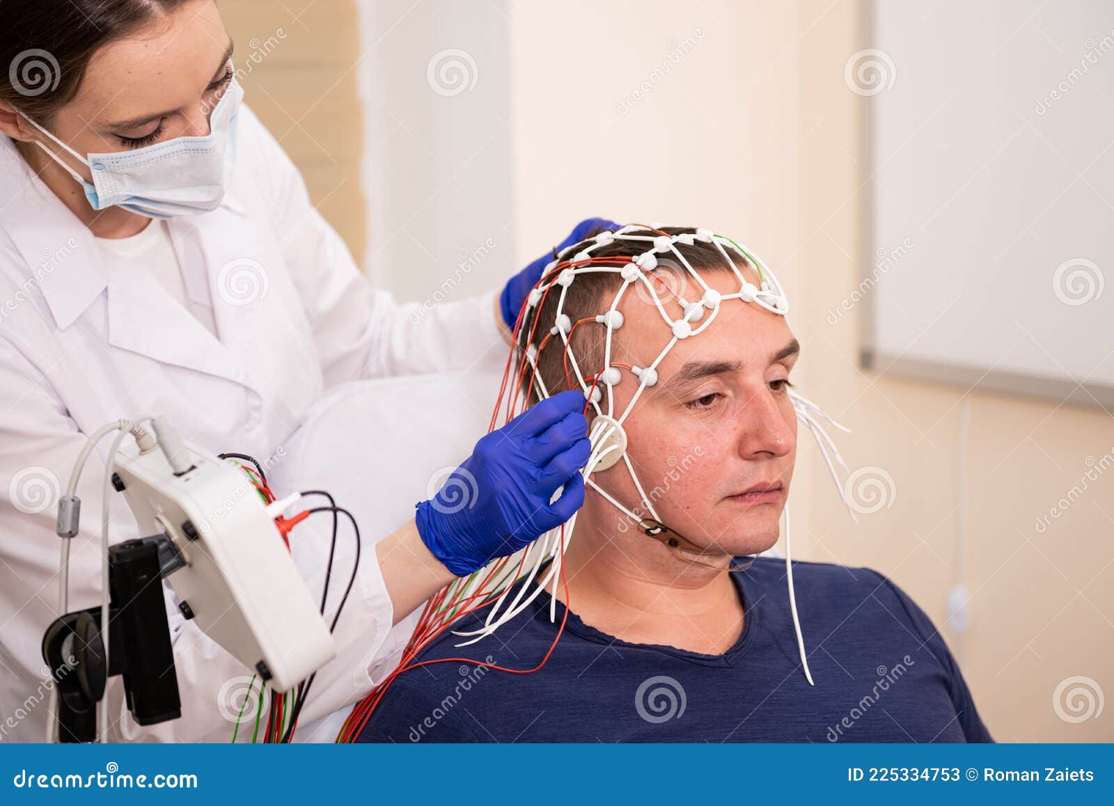 Patient Brain Testing Using Encephalography at Medical Center Stock ...