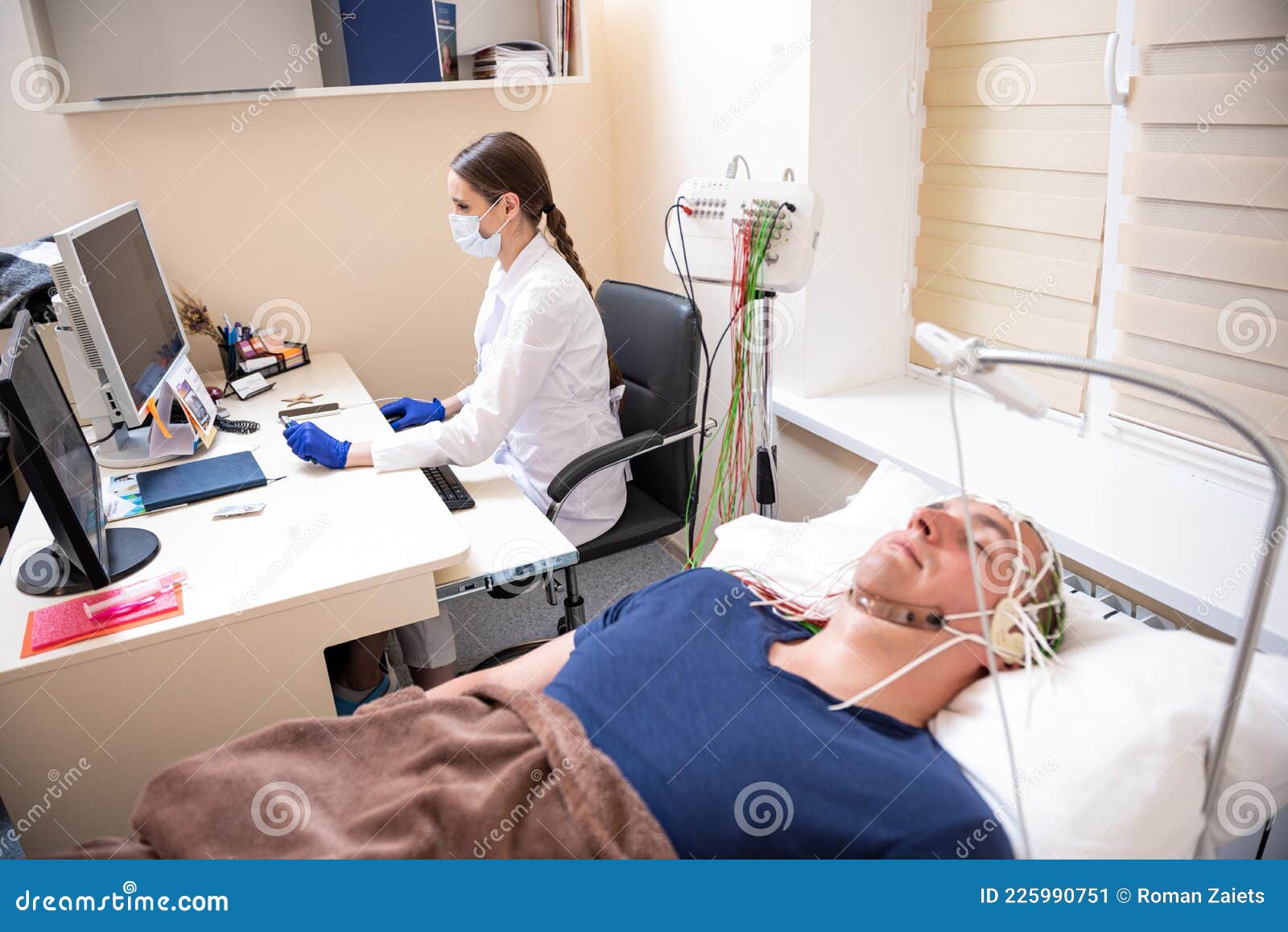 Patient Brain Testing Using Encephalography at Medical Center Stock ...