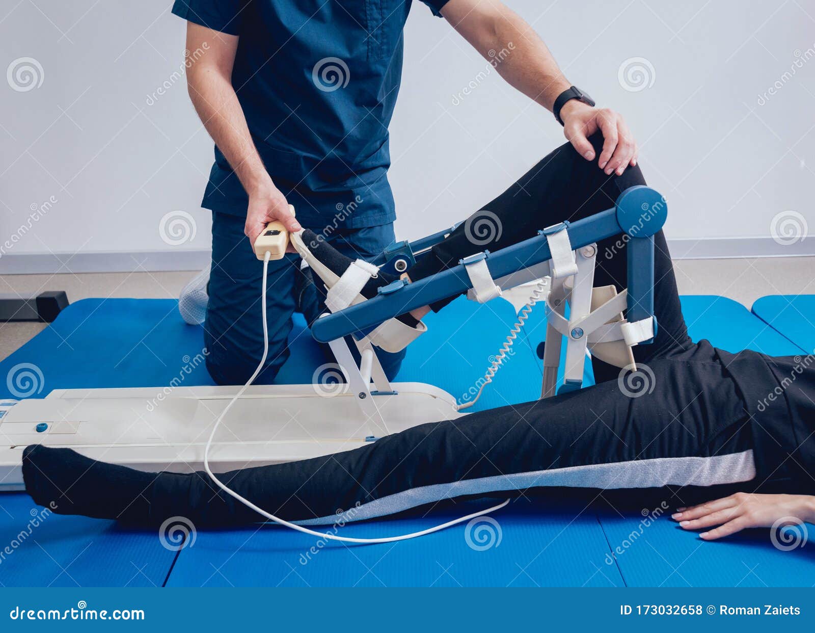 Patient on CPM Machines. Continuous Passive Range of Motion Stock Photo ...