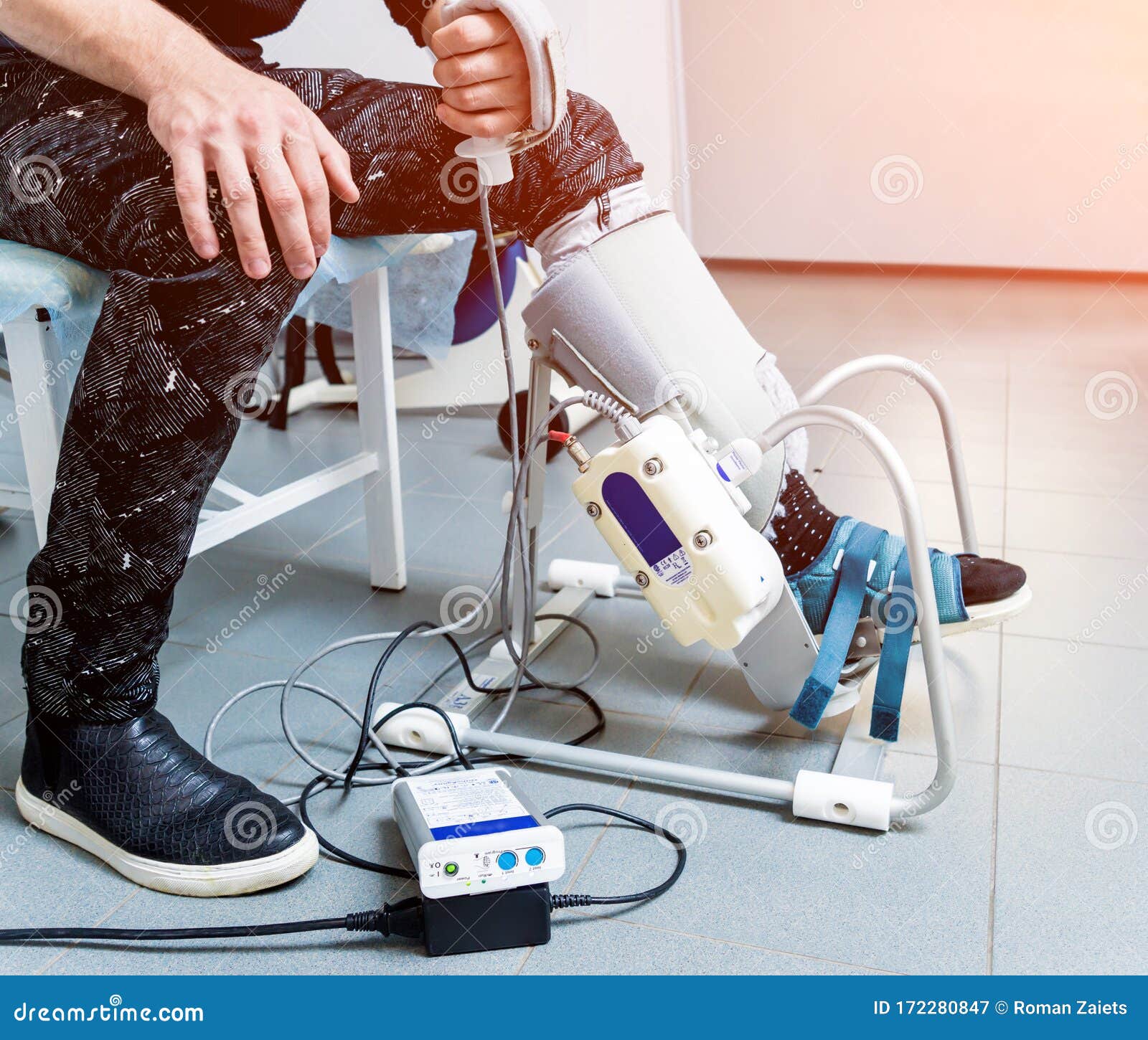 Patient on CPM Machines, Continuous Passive Range of Motion. Stock ...