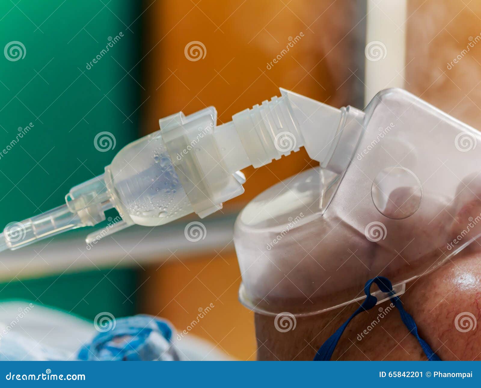 Patient with Flu Inhalation Stock Image - Image of inhalation, elderly ...