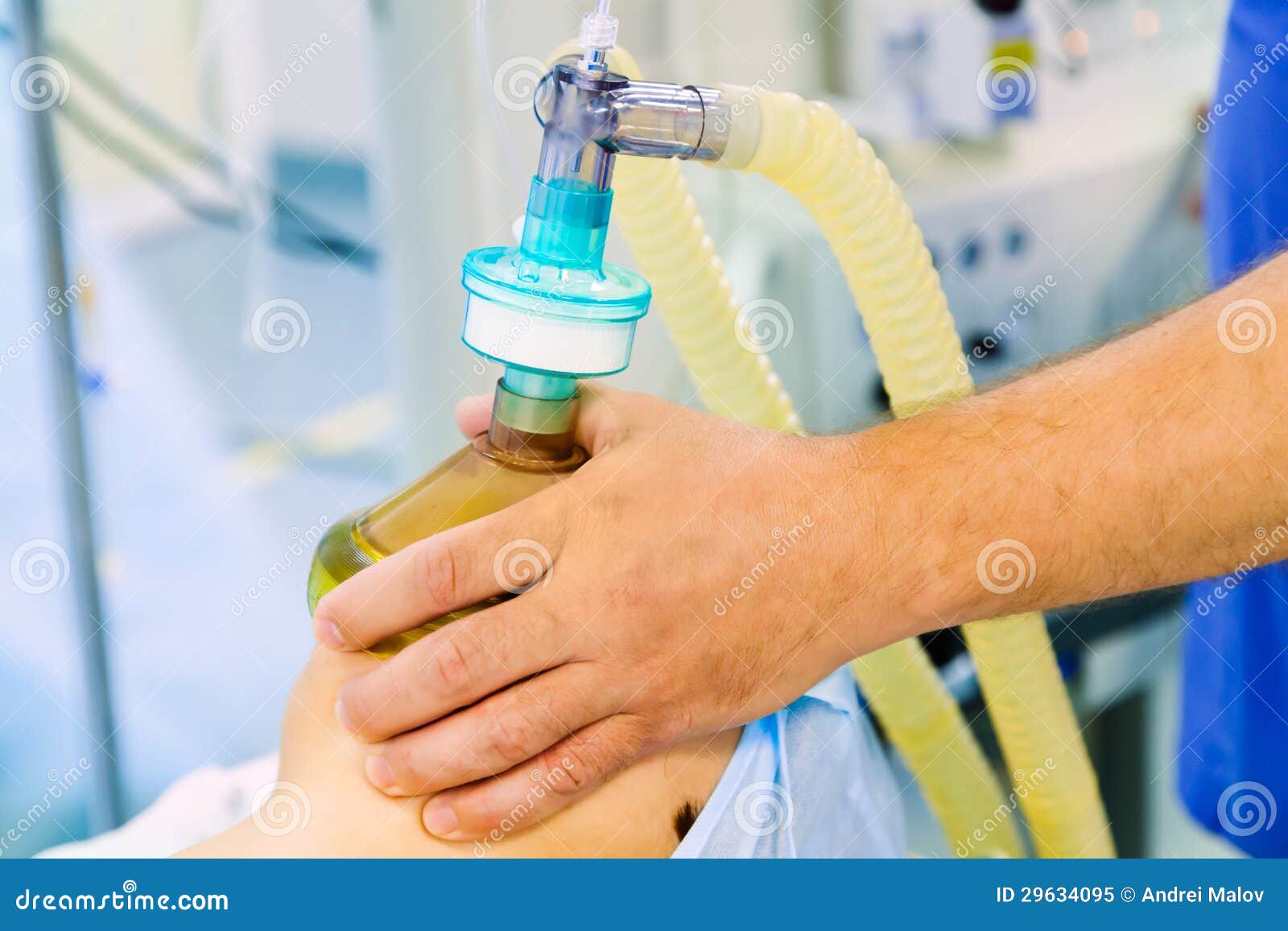 Patient with Mask Ventilation Stock Image - Image of emergency, facial ...