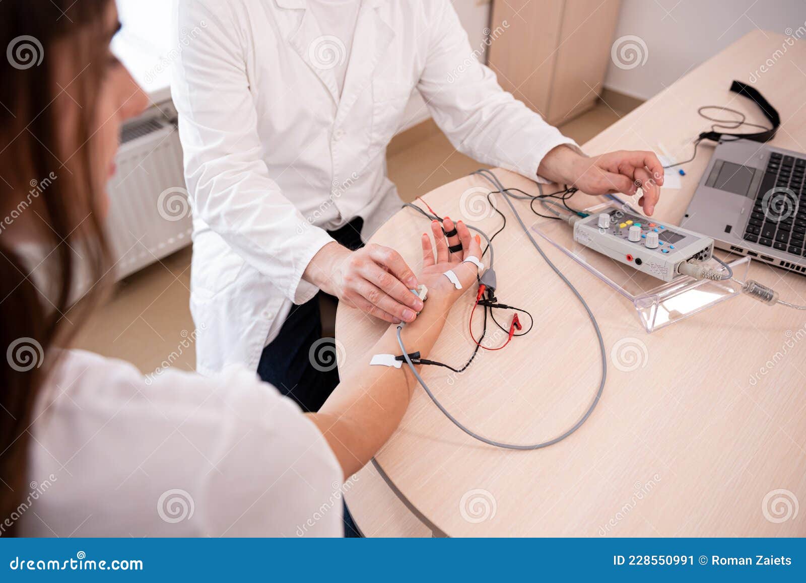 Patient Nerves Testing Using Electromyography at Medical Center Stock ...