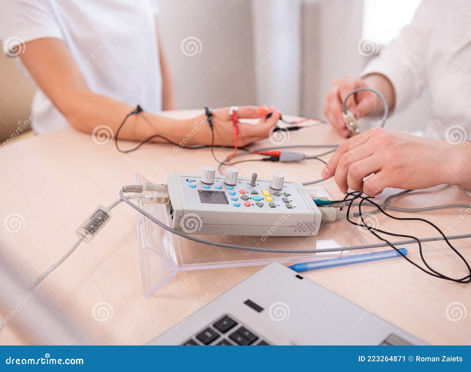 Patient Nerves Testing Using Electromyography at Medical Center Stock ...