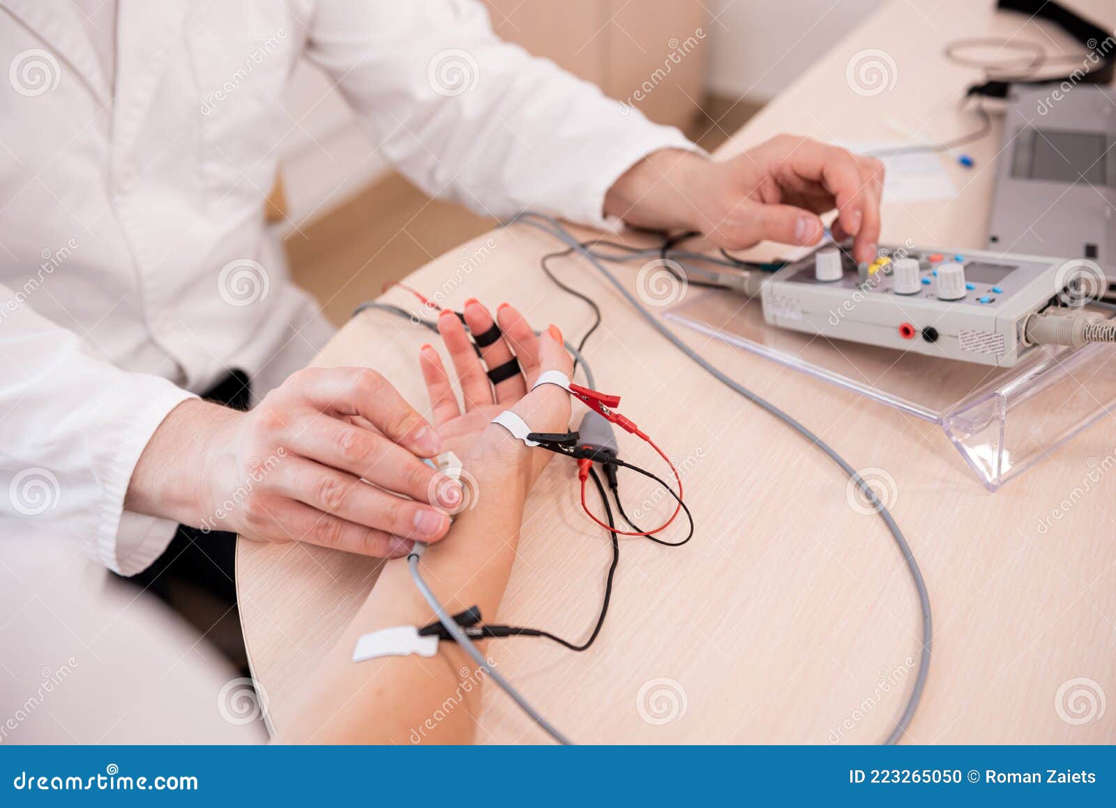 Patient Nerves Testing Using Electromyography at Medical Center Stock ...