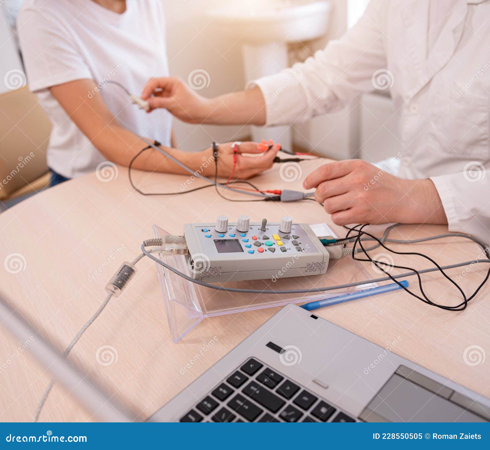 Patient Nerves Testing Using Electromyography at Medical Center Stock ...
