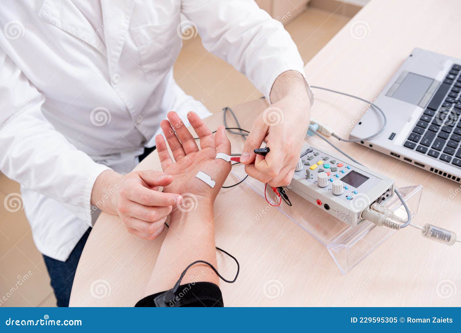 Patient Nerves Testing Using Electromyography at Medical Center Stock ...