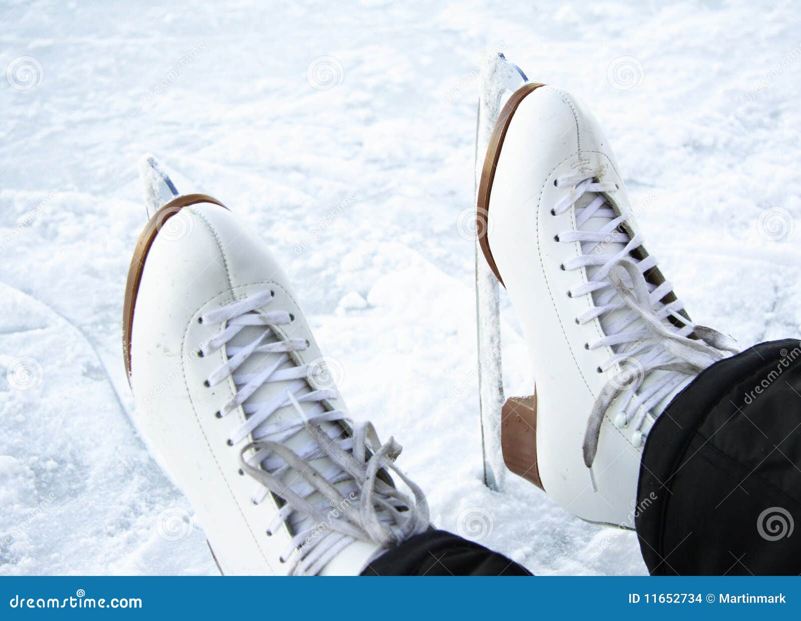 Patins de gelo foto de stock. Imagem de patim, menina - 11652734