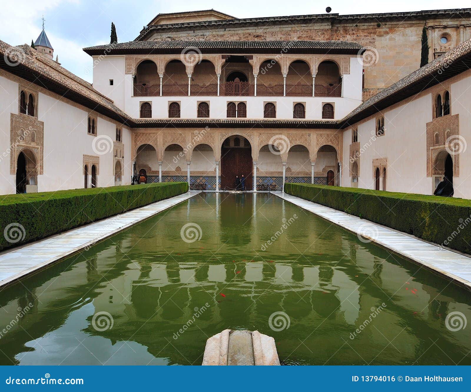 Patio de los Arrayanes stock photo. Image of granada - 13794016