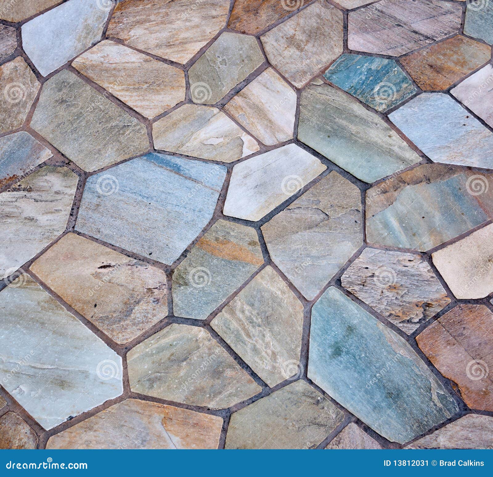 Patio embaldosado imagen de archivo. Imagen de viejo - 13812031