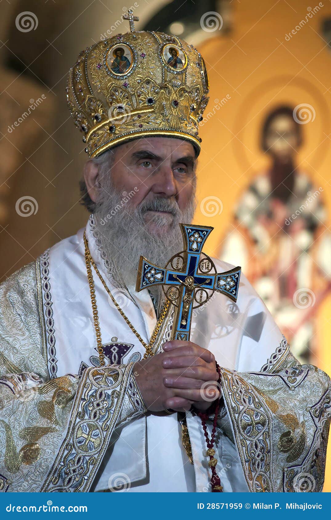 Patriarche serbe Irinej image stock éditorial. Image du religieux ...