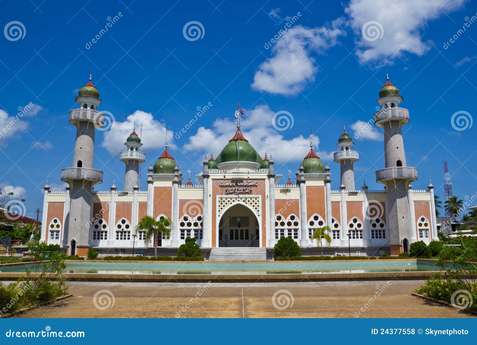 Pattani Central Mosque,thailand Stock Photo - Image of adha, culture ...
